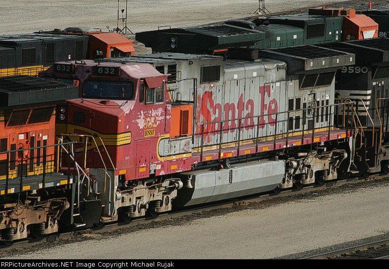 BNSF 632